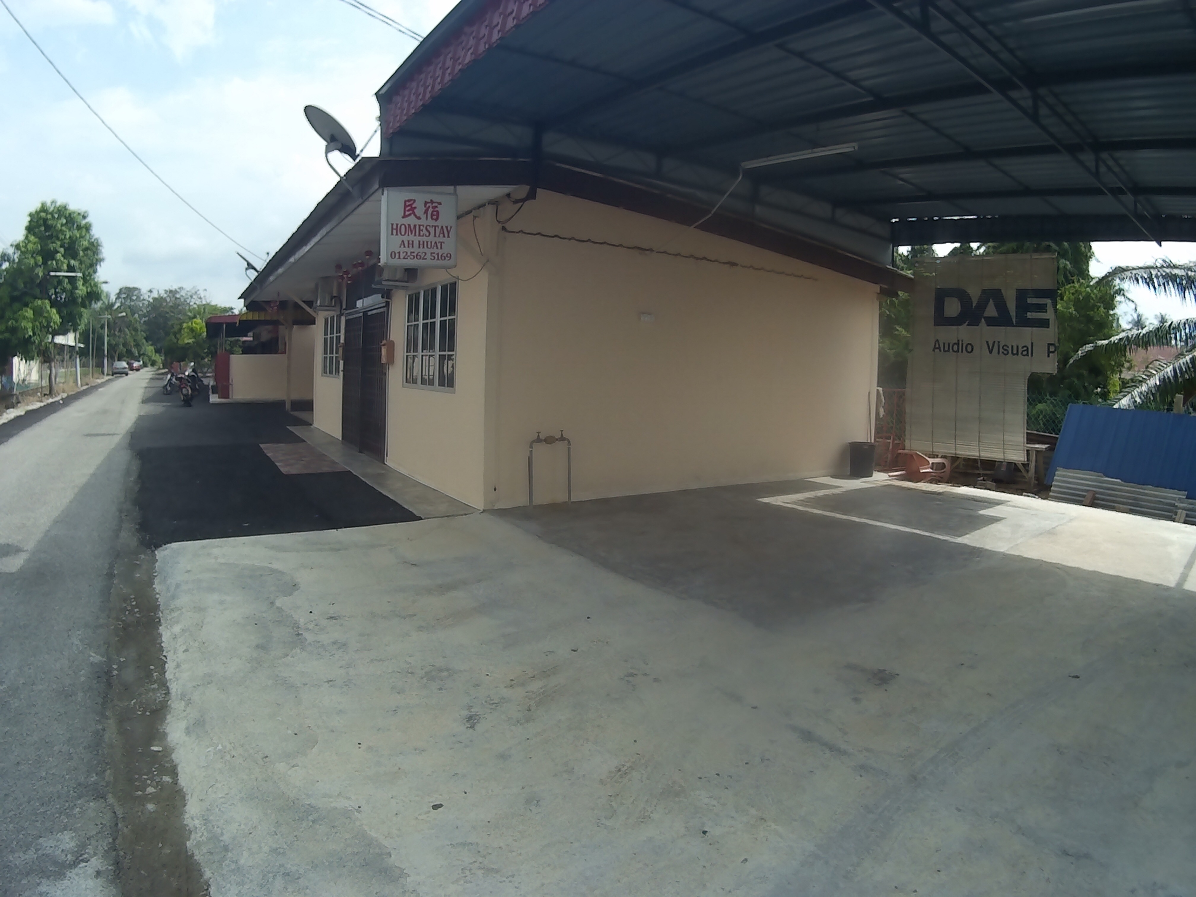 Studio + 1 Room (3 Queen Beds) (117B) – Ah Huat Homestay@ Bagan Datoh